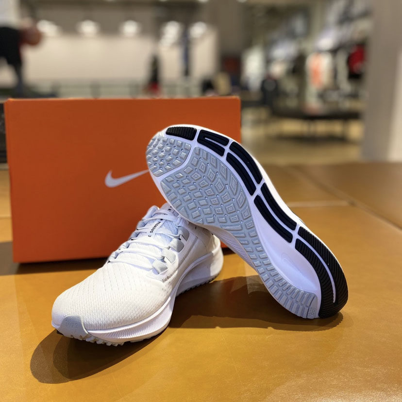 Nike Air Zoom Pegasus 38飞马38休闲轻便百搭白跑步鞋CW7356-100_虎窝淘