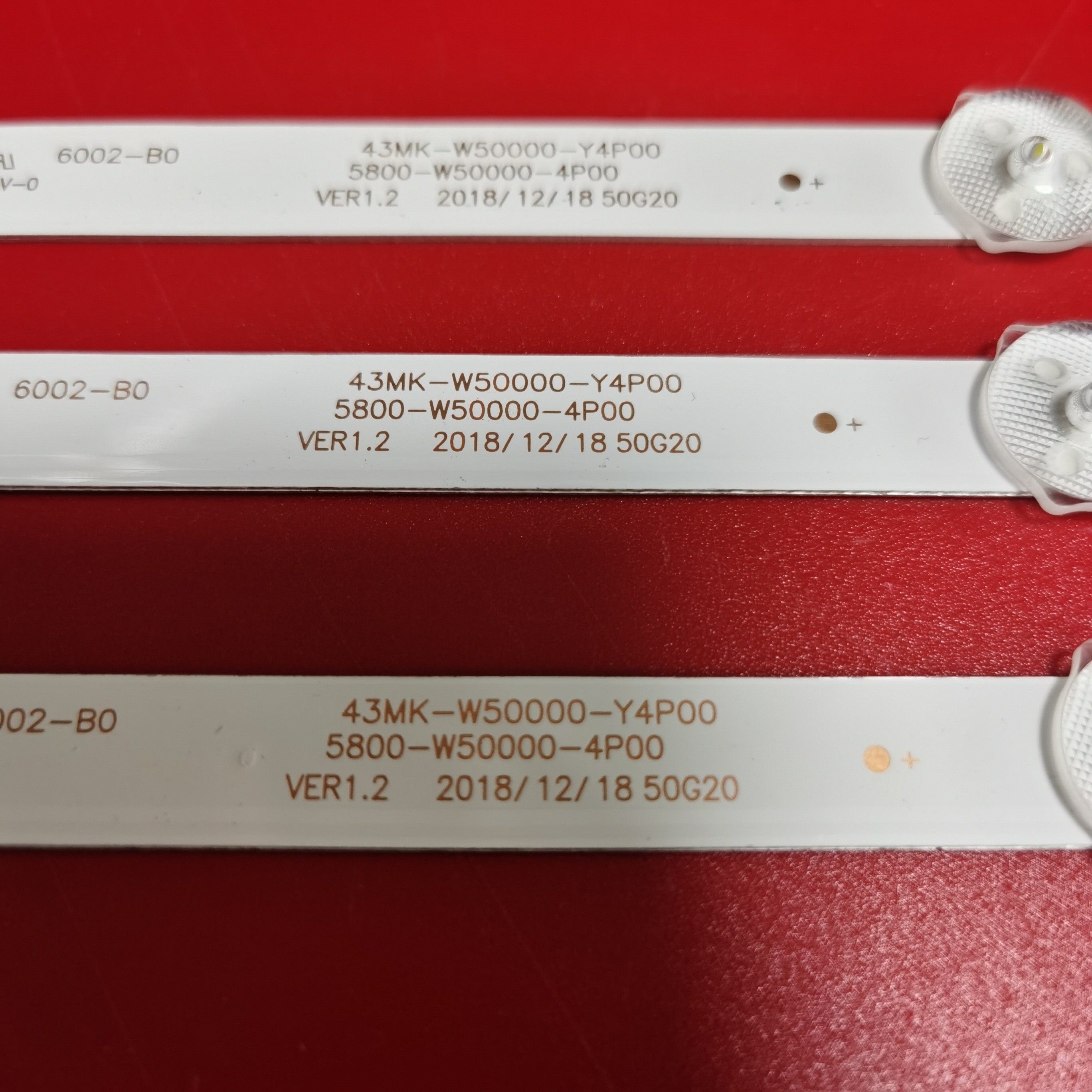 创维50E33A灯条50K6背光灯SW50D09-ZC62AG-01 5800-W50000-HP00_虎窝淘