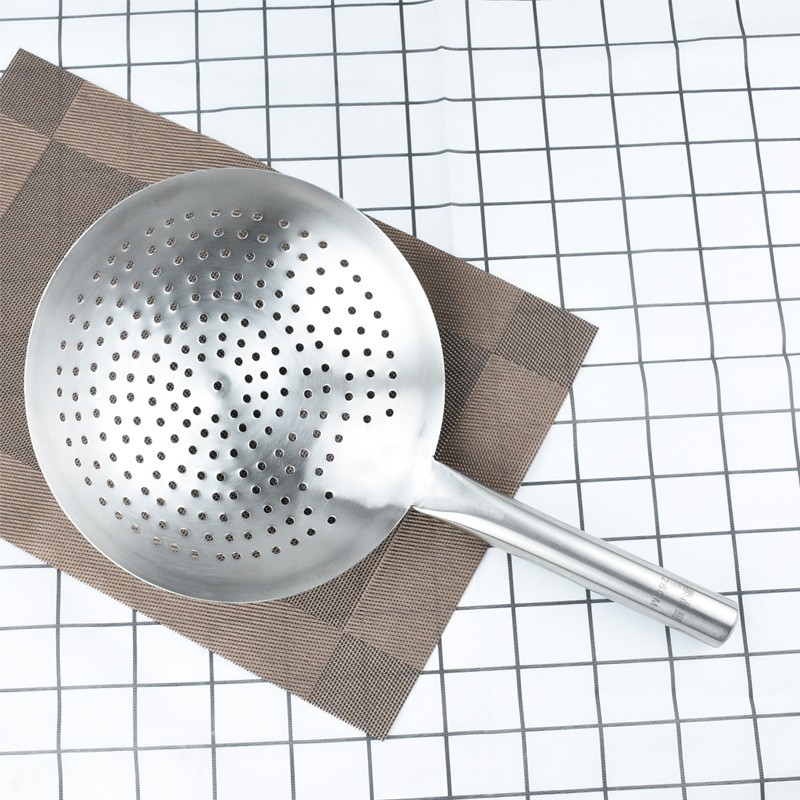 钢柄大漏勺加厚不锈钢长柄油漏网勺油炸过滤网厨房家用油盆套装_虎窝淘