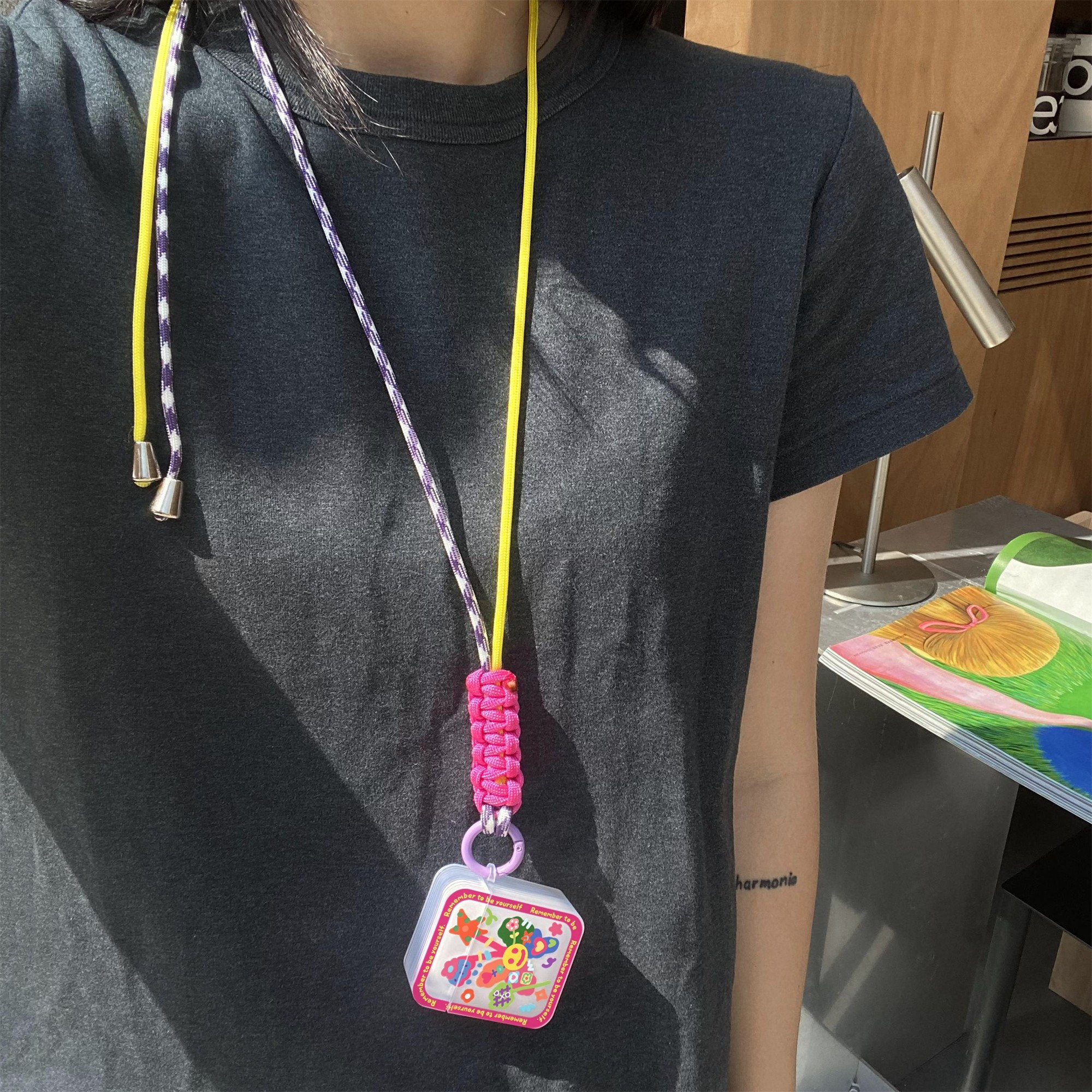 手工编织挂绳趣味创意可爱ins风手机挂绳挂脖女款壳绳子个性耳机套挂件挂饰手机链钥匙吊新款橙色挂绳可拆卸_虎窝淘