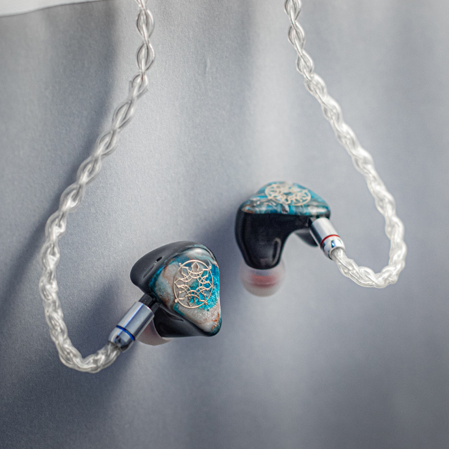 香港SWEEAR SR11旗舰级11单元动圈动铁静电混合入耳式hifi耳机_虎窝淘