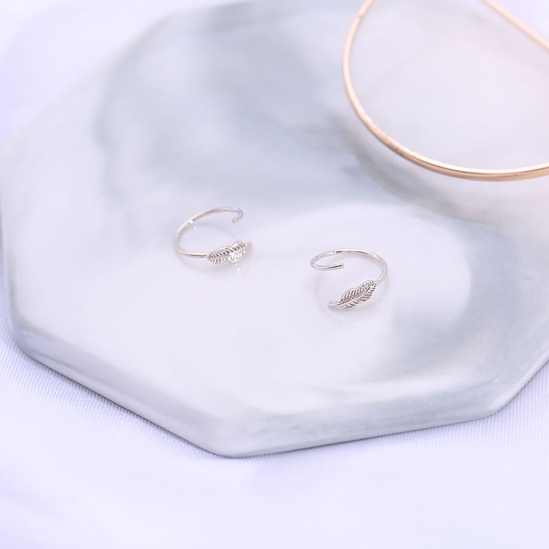 s925纯银羽毛耳环女简约精致双层小耳圈小众设计感学生耳钉冷淡风_虎窝淘
