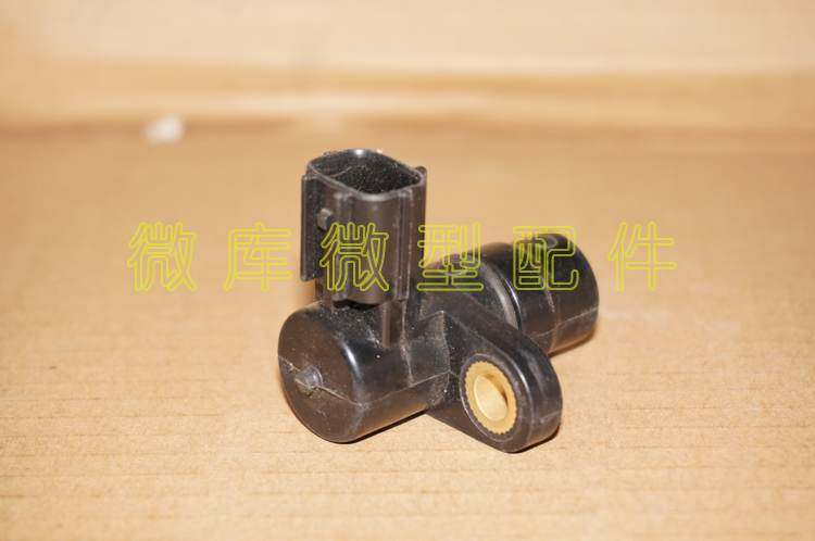 适用于五菱之光6371 6376 6400 6388 6390摩托罗拉曲轴位置传感器_虎窝淘