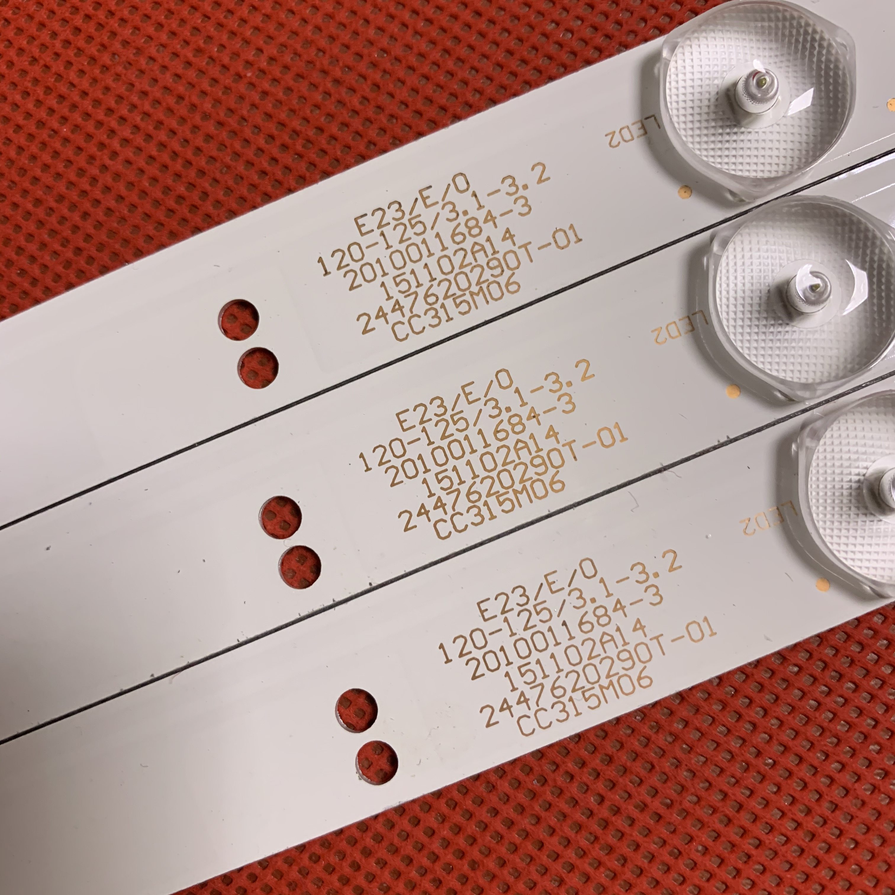 适用先锋LED-32B900V灯飞利浦32PFF3058/T3灯条GC32D07-ZC21FG-09_虎窝淘