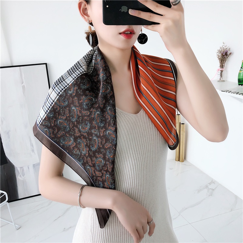 韩国新款千鸟格小方巾女丝巾春秋围脖文艺百搭拼色衬衫OL搭配领巾_虎窝淘