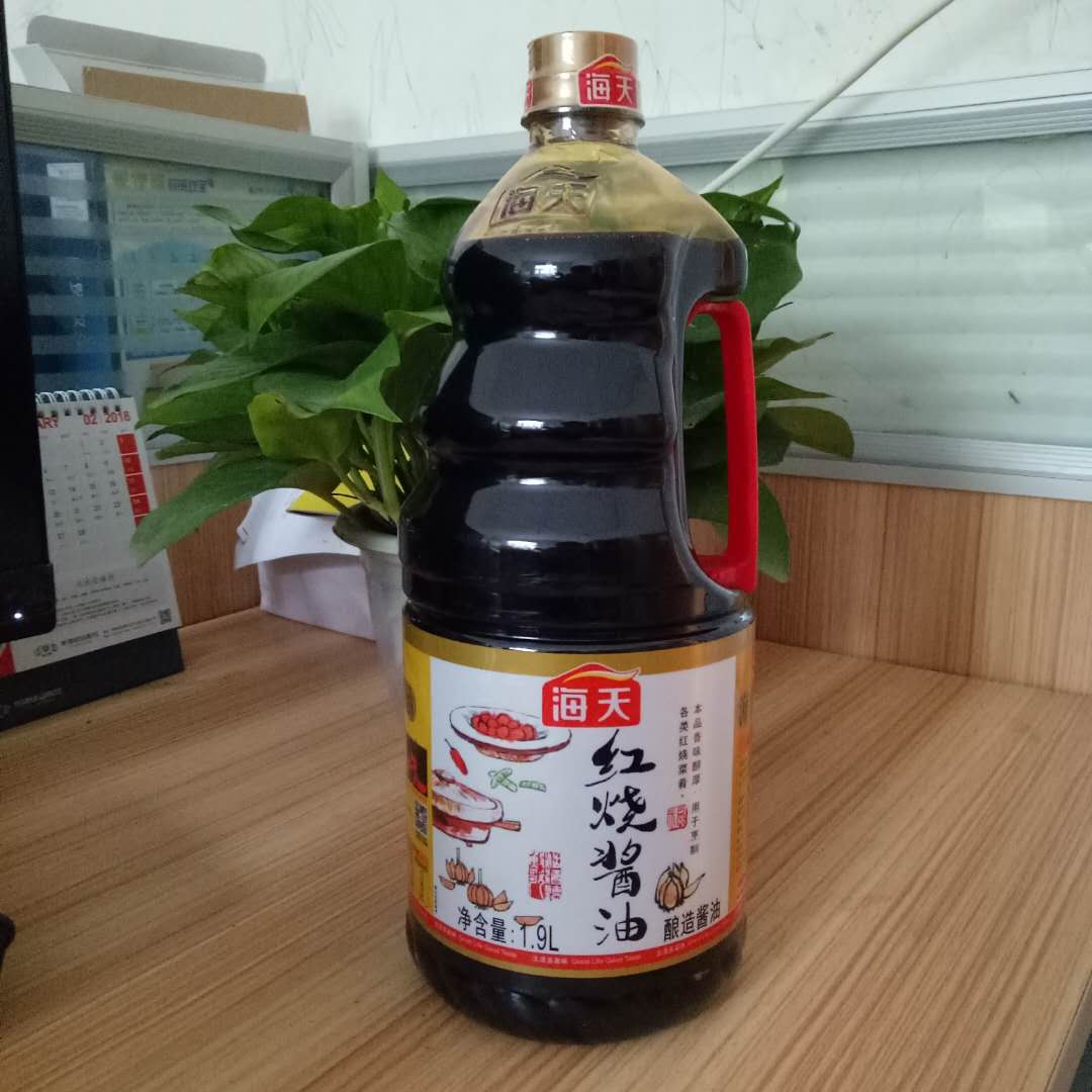 【彩华调味品】海天红烧酱油1.9L上色红烧老抽1瓶包邮_虎窝淘