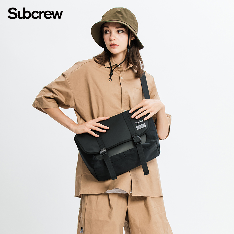 Subcrew潮牌斜挎包男港风ins潮小包邮差包男单肩包运动斜挎包女_虎窝淘