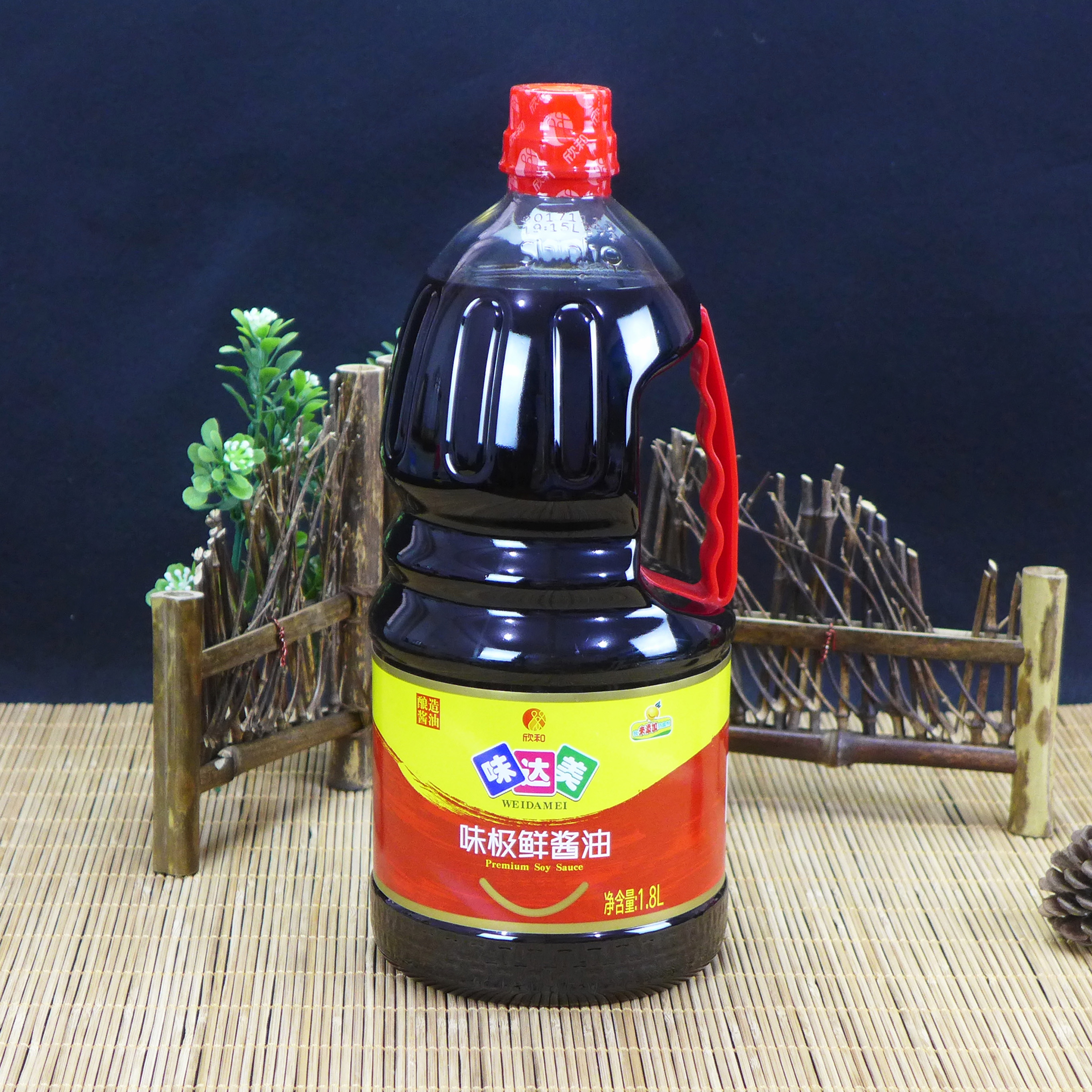 味达美味极鲜酱油1.8L*6瓶整箱特级酿造黄豆酱油凉拌炒菜生抽包邮_虎窝淘