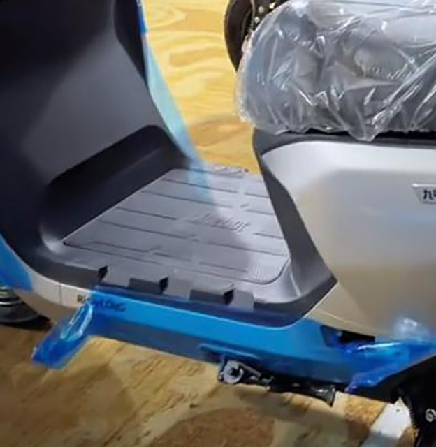 Suitable for No.9 M80C/M85c/M95c+ electric vehicle foot pads cute waterproof and anti-slip ...