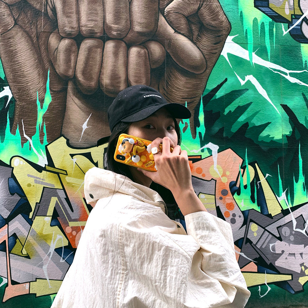 [蜡笔小新星期四]WUZZA原创手机壳适用于 iPhone11 pro MAX/12/13_虎窝淘