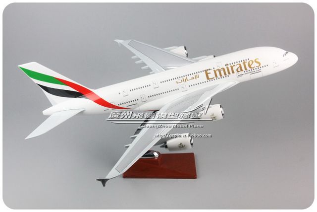 Emirates EMIRATES Airbus A380 A6-EDD resin simulation aircraft model 45cm
