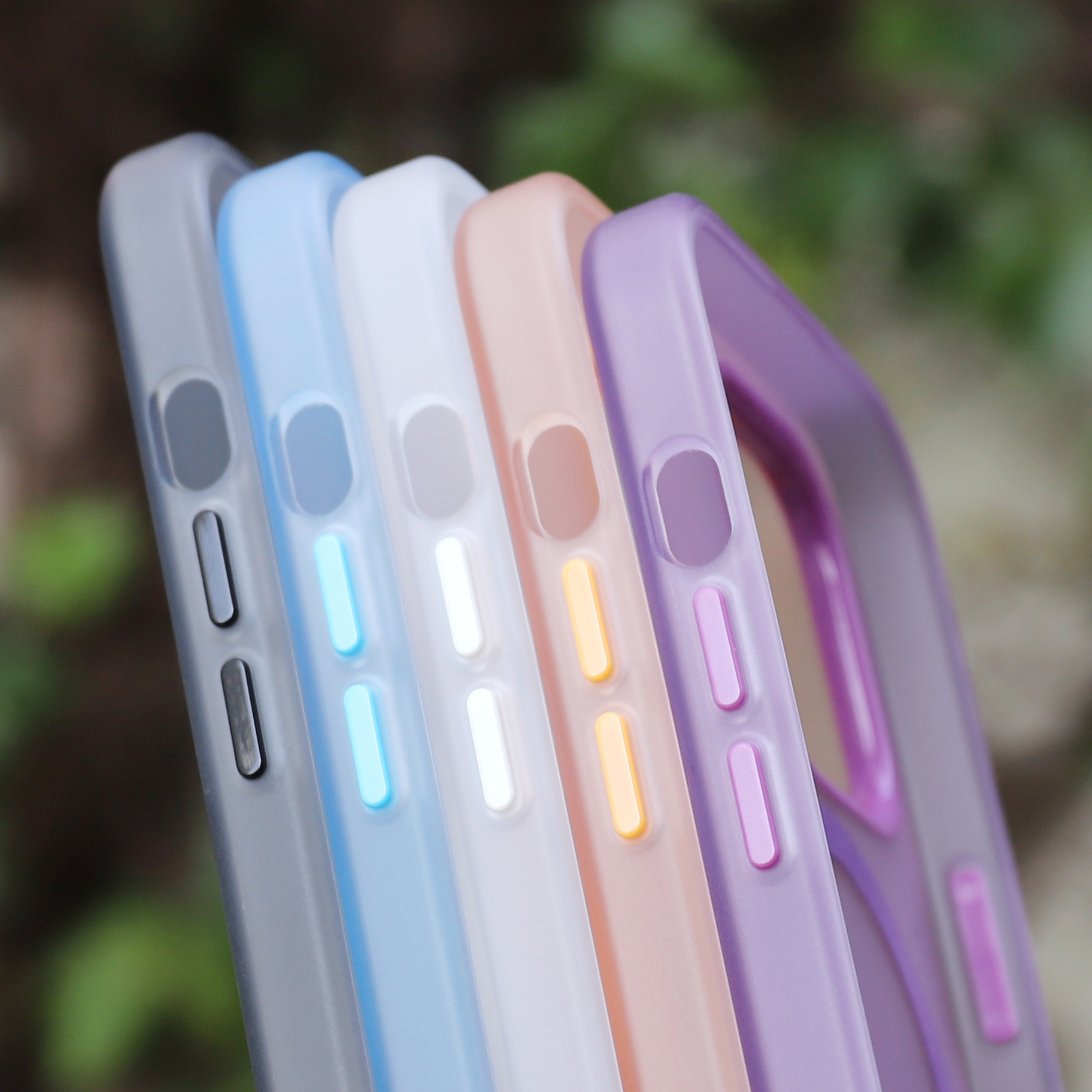 大锤糖果磁吸壳适用于iPhone14ProMax轻薄TPU全包手机保护壳热卖_虎窝淘