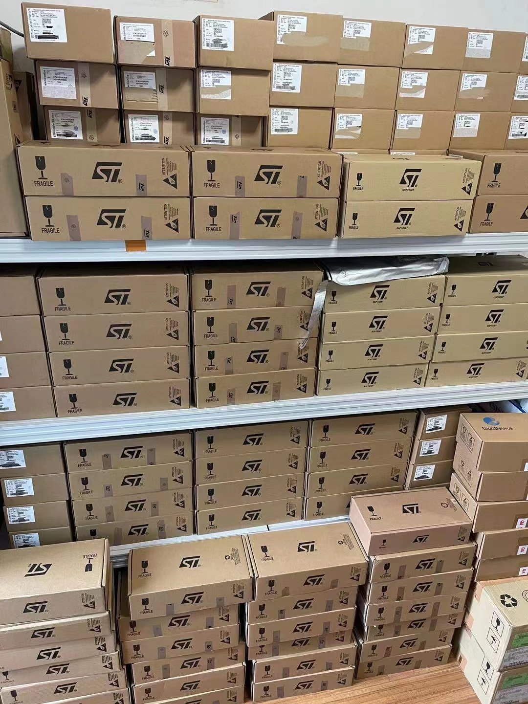 STM32F401RET6 401RE STM32位微控制器单片机 QFP-64全新原装正品_虎窝淘