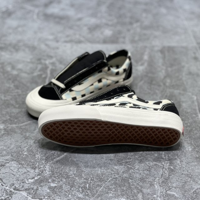 VANS Style36 SF black and white cow pattern print checkerboard men's ...
