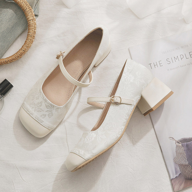 Sheepskin version ~ national style Chinese cheongsam shoes Mary Zhen ...