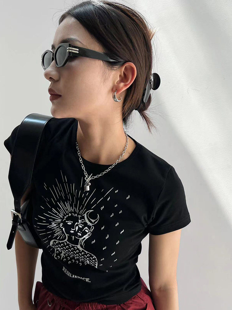 Achen姐妹修身黑白短袖T恤女夏季新款月亮印花小众设计百搭上衣女_虎窝淘