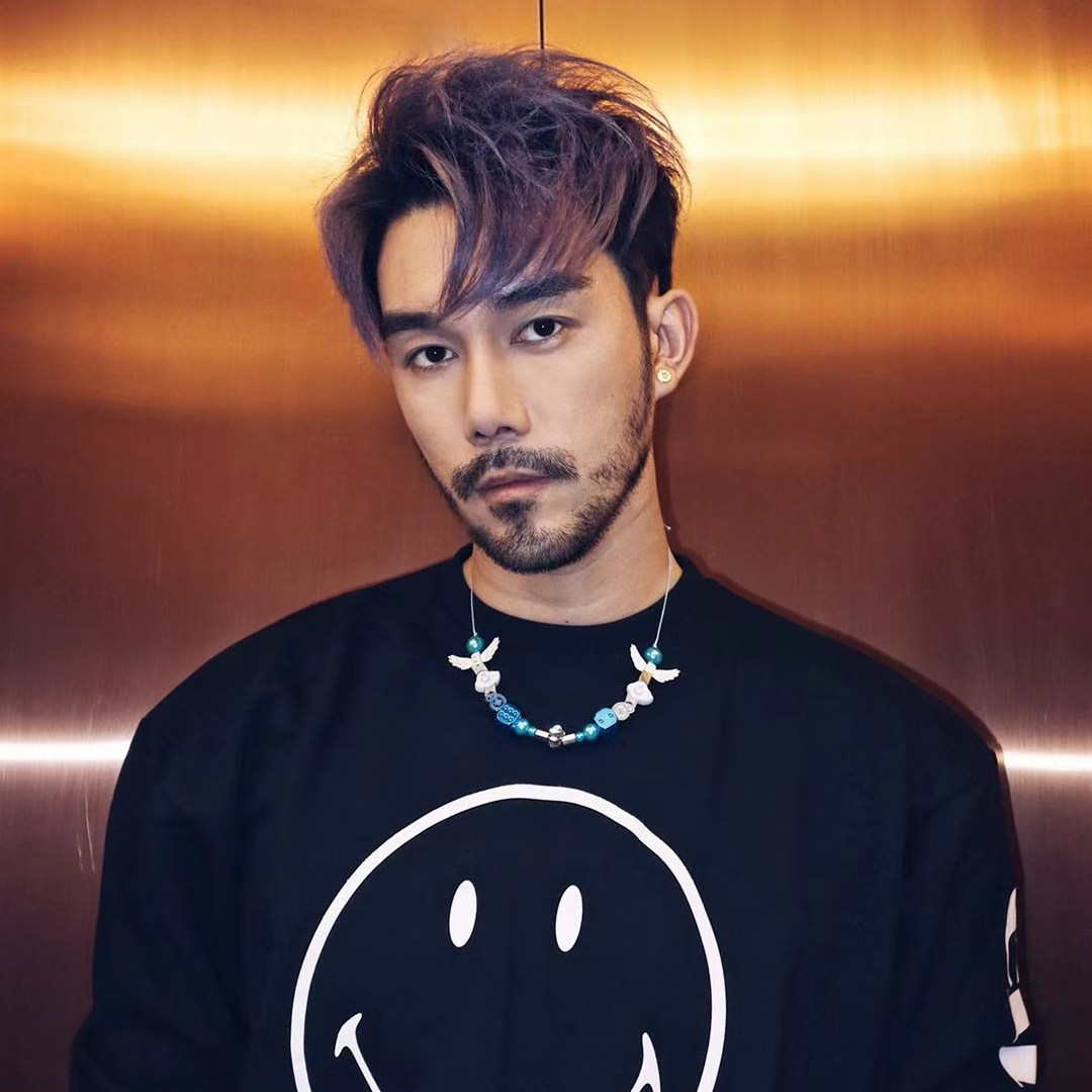 *EVAE+& BLACK LUX联名云朵天使闪电腰果花笑脸珍珠项链vava同款_虎窝淘