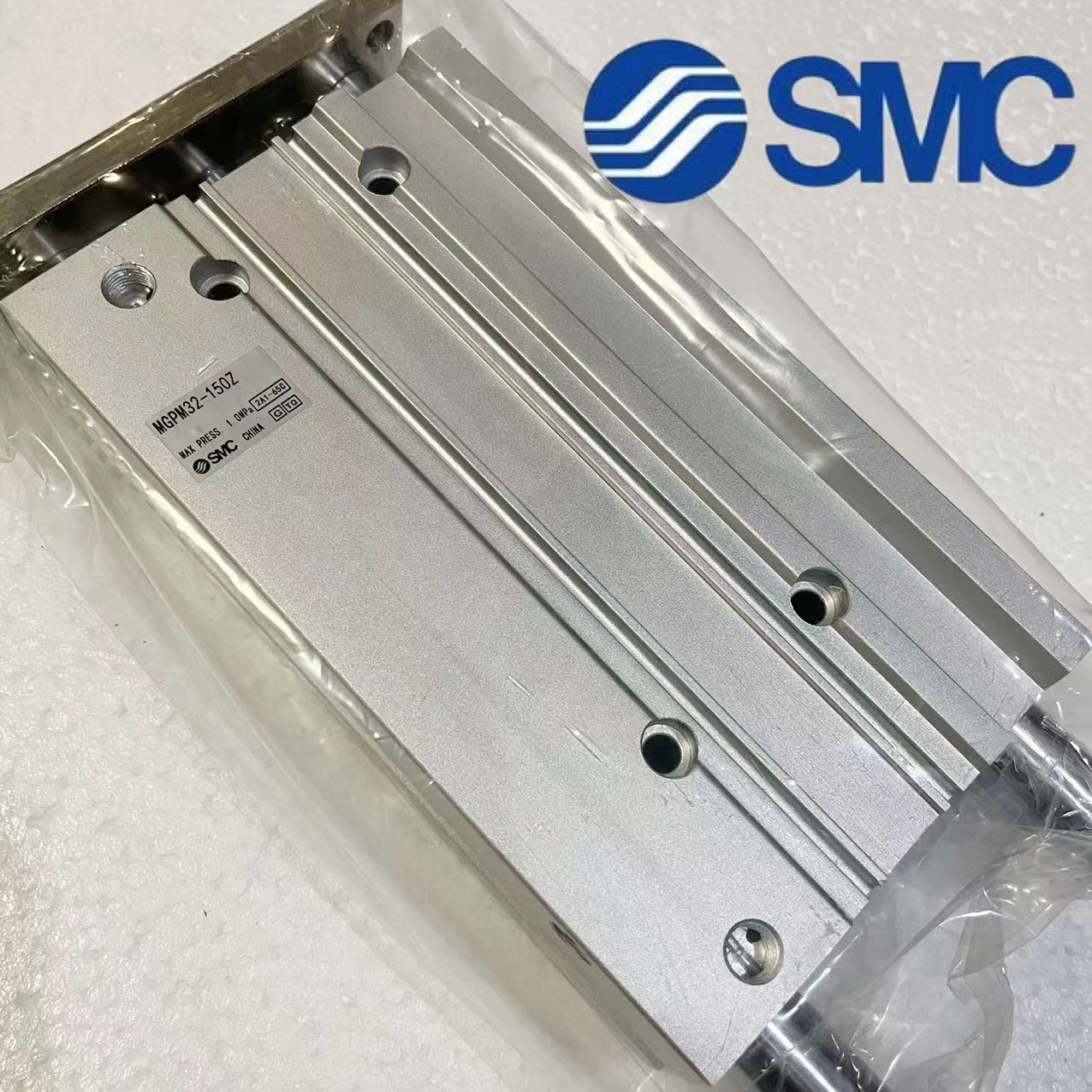 SMC薄型导杆气缸MGPM16/20/25-80/90/100/125/150/200/250/300AZ_虎窝淘