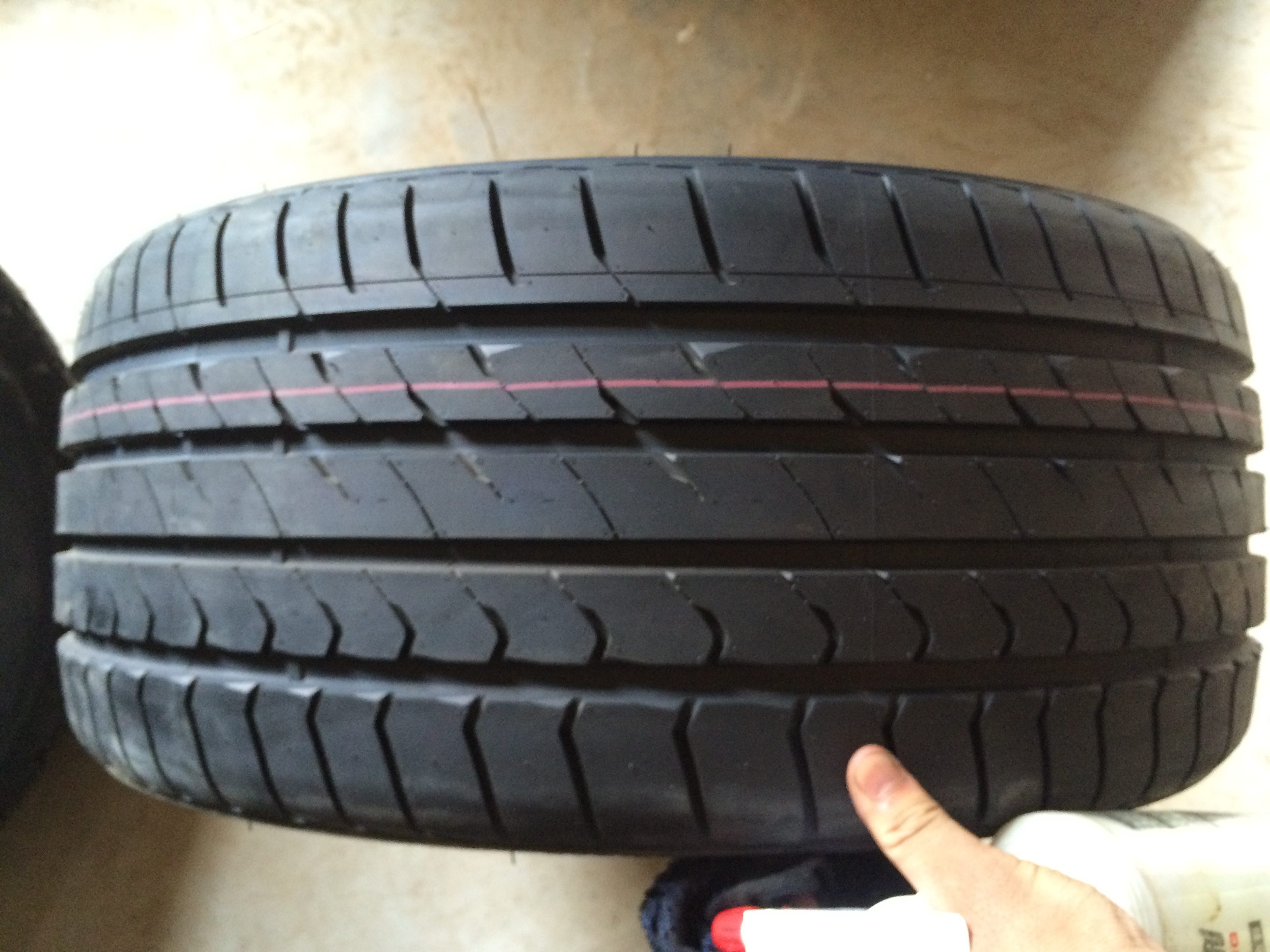 轮胎225/235/245/255/265/35/40/45/50/55/60R18适奥迪君越轮胎18_虎窝淘