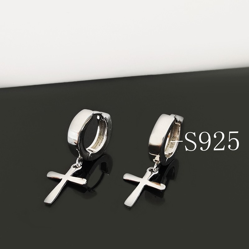 十字架耳扣男士S925纯银耳环2023新款爆款黑色耳钉女耳圈单只耳饰_虎窝淘