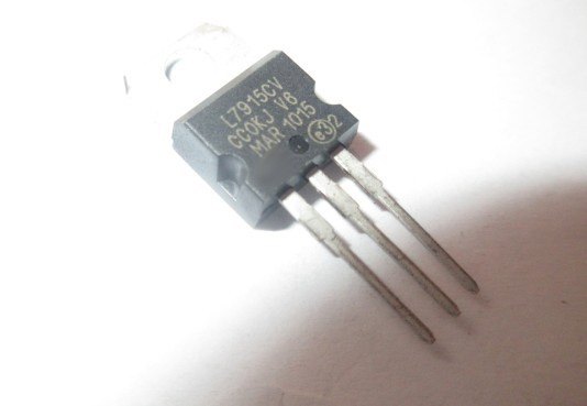 晟记 L7915 L7915CV LM7915三端稳压器 15V TO-220直插_虎窝淘