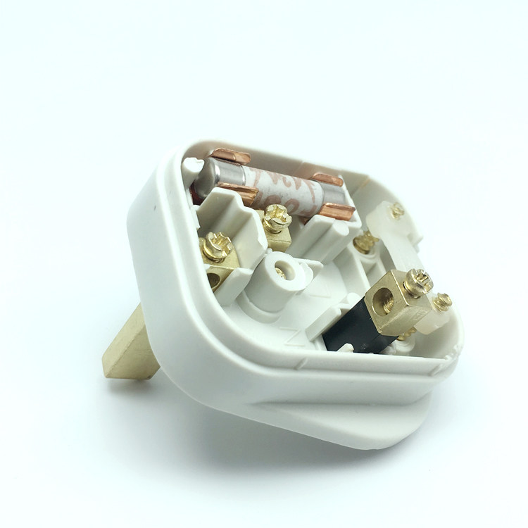 FUSED13A250V英标插头BS546英国规格香港方脚插头黑白双色工业插_虎窝淘