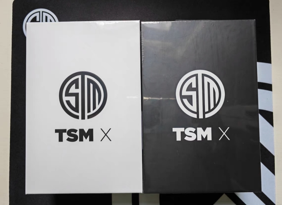 罗技原装正品彩色TSM G2战队GPRO一代限量无线游戏鼠标GPW狗屁王_虎窝淘