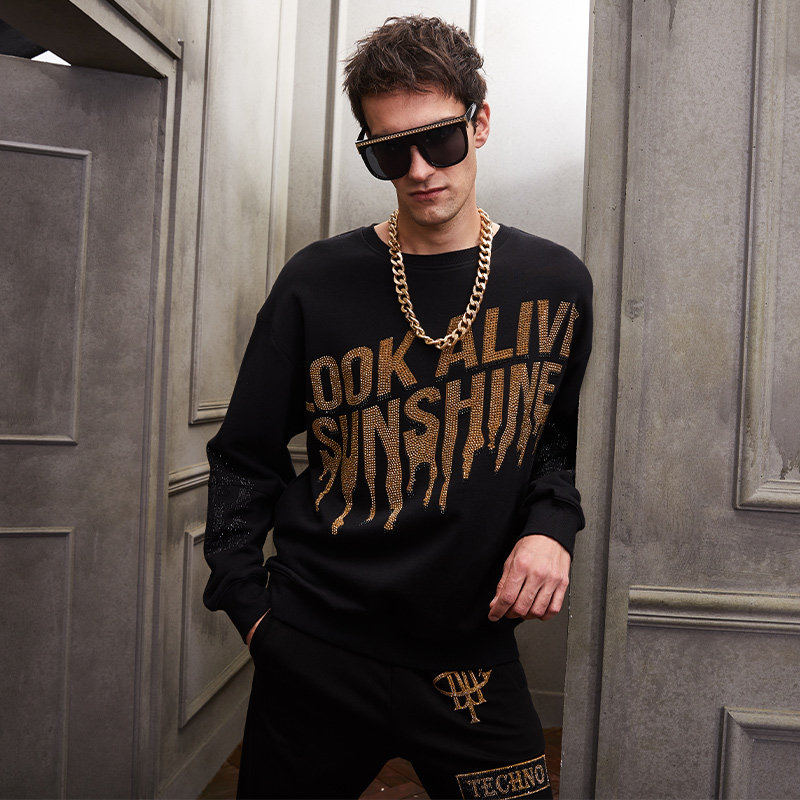 TCH轻奢潮牌字母翅膀烫钻黑金圆领卫衣男女同款T211116038_虎窝淘