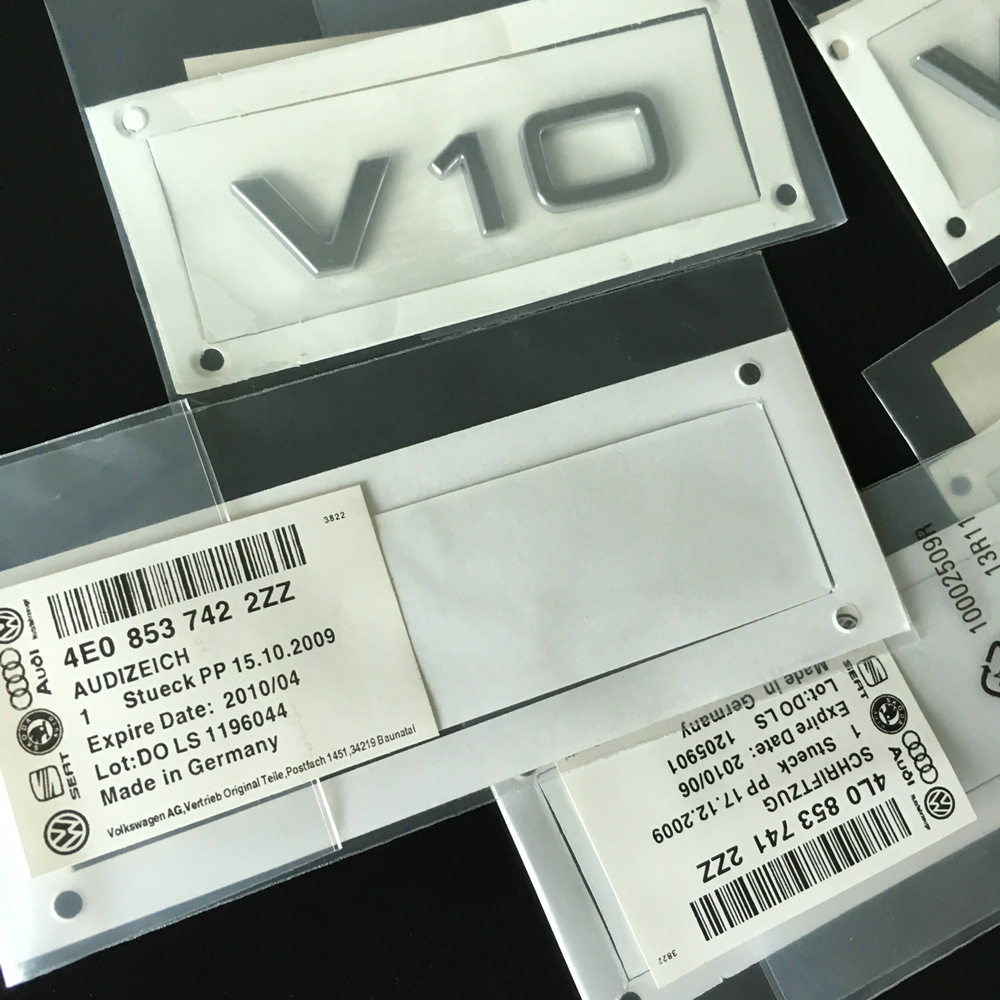 奥迪V6T/V8T侧标A4L A5 A6L A7Q7车标 S6 S7 Q5A8L叶子板排量贴标_虎窝淘