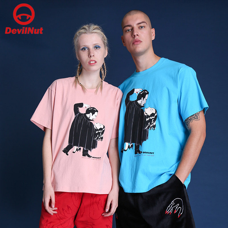 DEVIL NUT潮牌恶魔男女同款舒适圆领宽松短袖-吸血伯爵 SNT_虎窝淘
