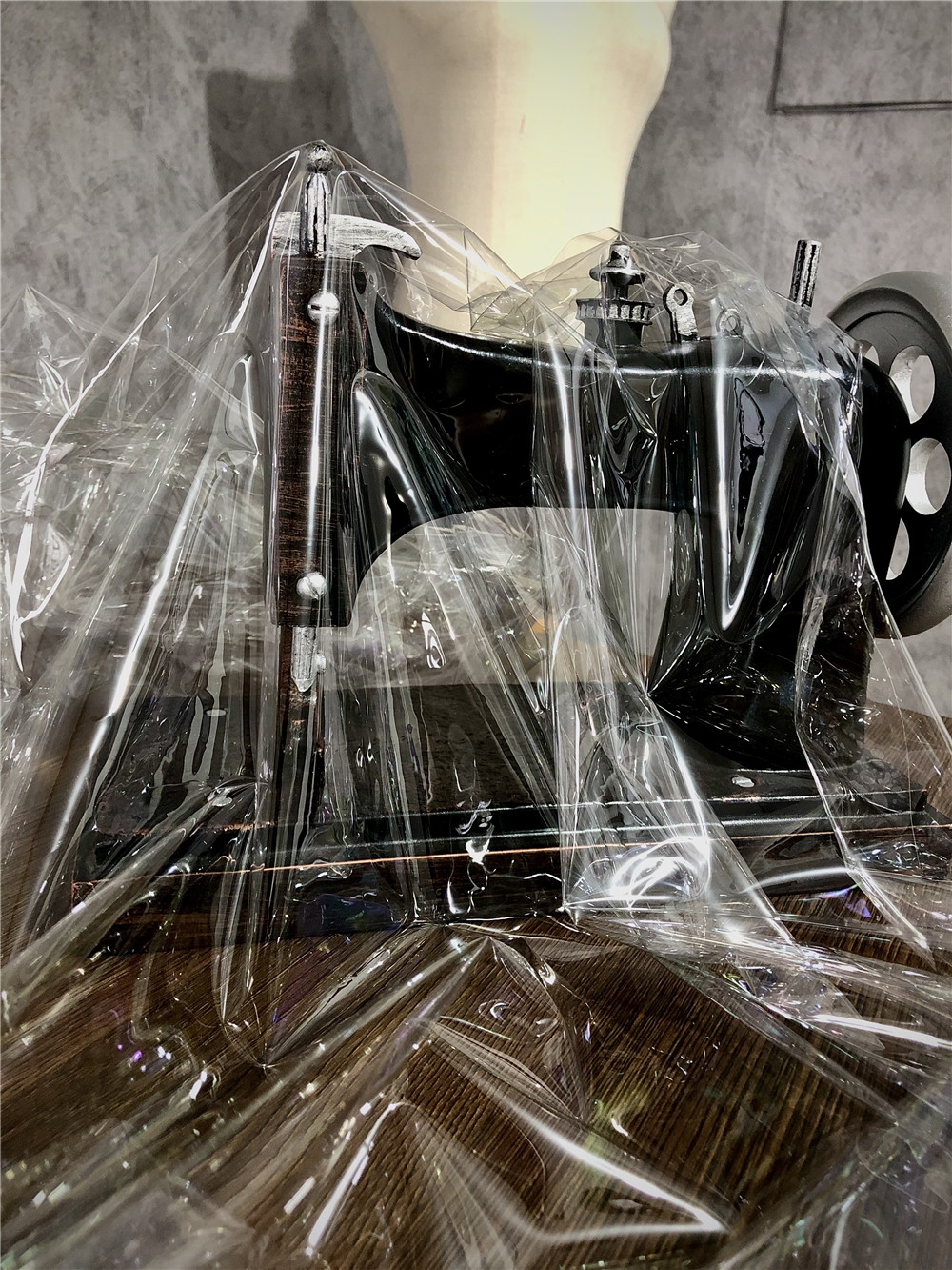 全透明TPU面料服装风雨衣薄膜防水包包设计师布料优pvc雾面塑料布_虎窝淘