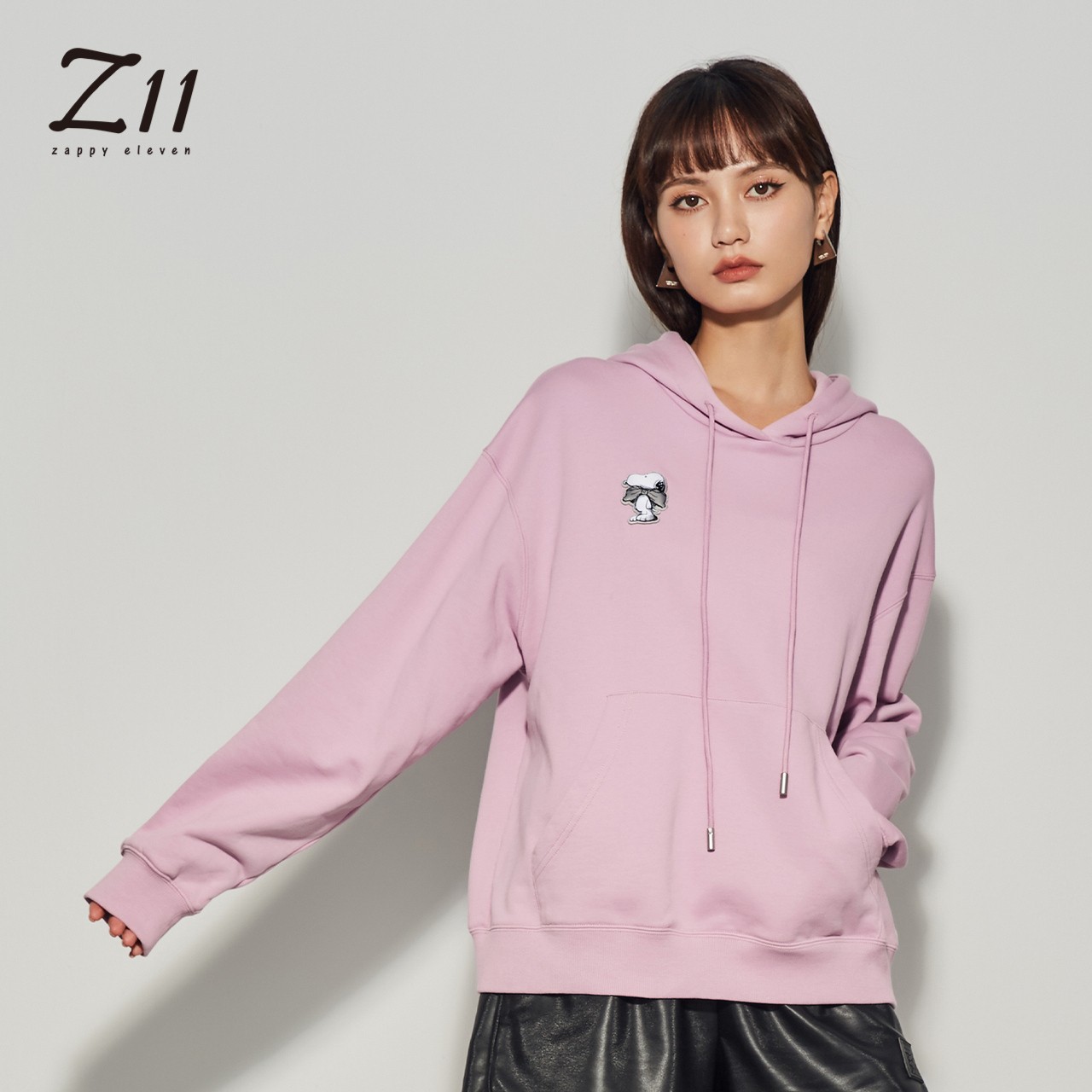 Z11女装商场专柜正品史努比联名卡通图案连帽卫衣DG212 21D_虎窝淘