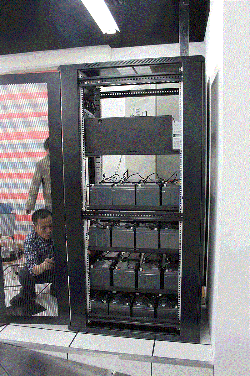 UPS电源一体化电池柜电池箱机架式UPS配电电池一体机箱机柜_虎窝淘