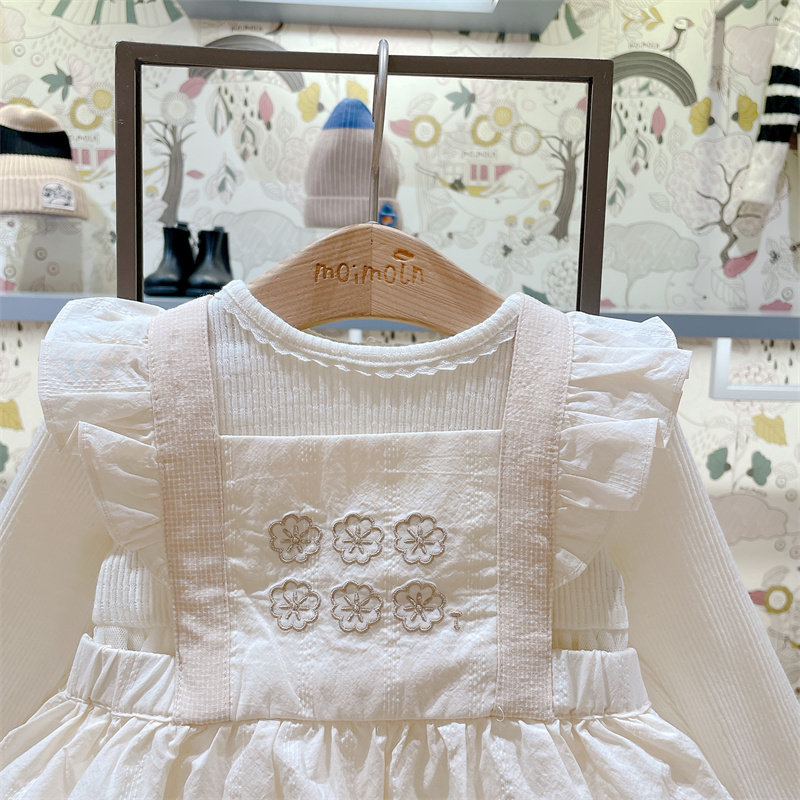 现打折moimoln小云朵韩国代购2023春女宝甜美拼接网纱连衣裙B49P_虎窝淘