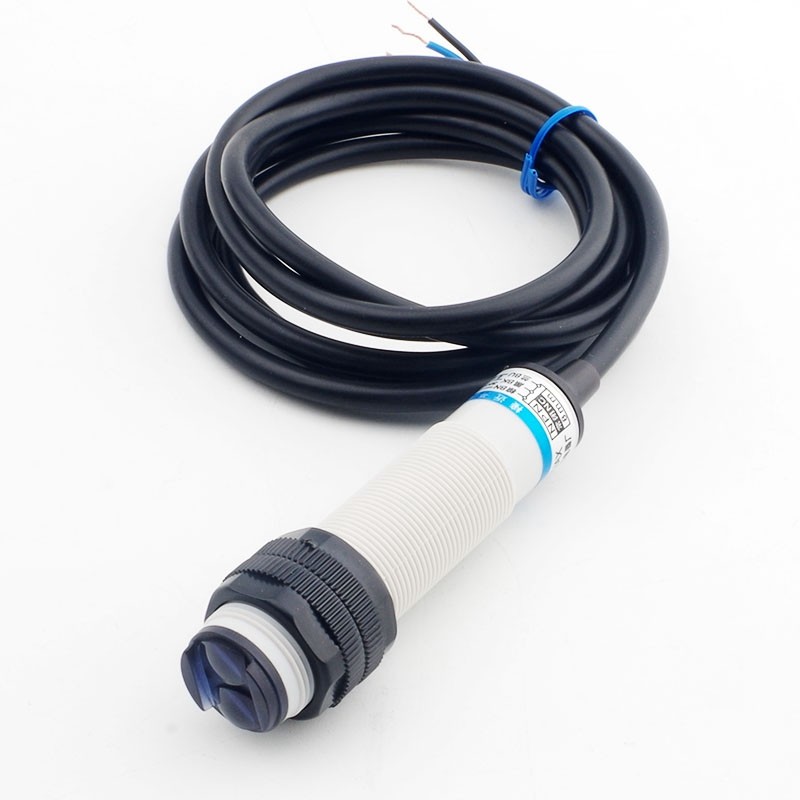 BK远距离E3F-R2C1红外光电开关传感器镜面反馈反射型感应反光板NK_虎窝淘