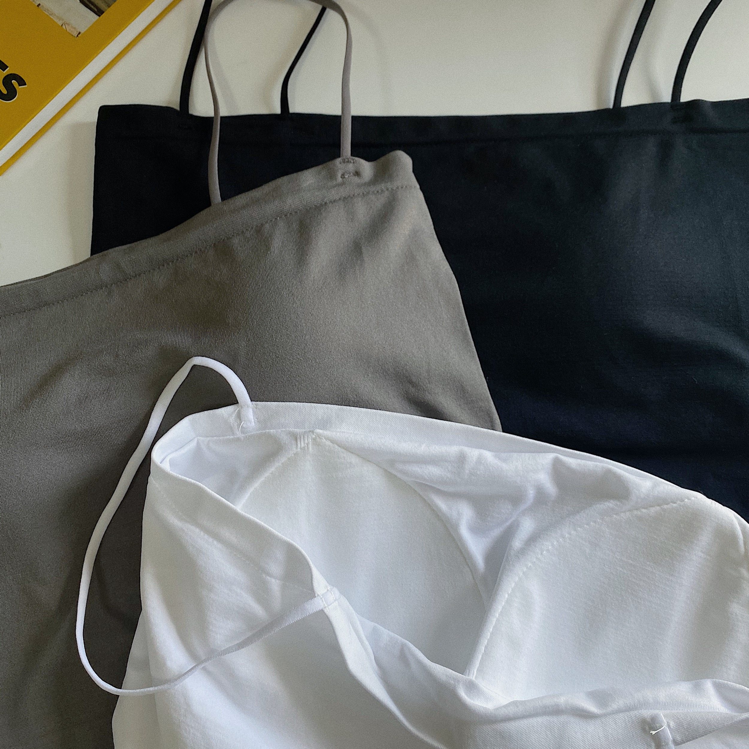 LDOO SHOP好物推荐！弹力舒适显瘦乳垫胶无缝吊带背心内搭打底_虎窝淘