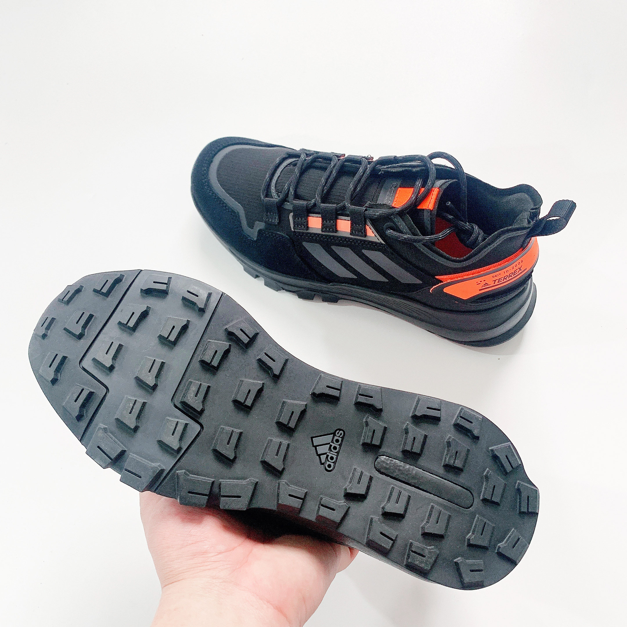 adidas阿迪达斯男鞋TERREX HIKSTER户外防滑越野登山运动鞋EH3534_虎窝淘