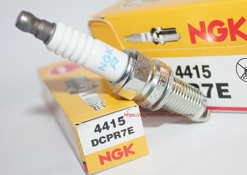 4415 NGK火花塞DCPR7E适用北斗星朗迪骏捷4A15荣光宏光730宝骏560_虎窝淘
