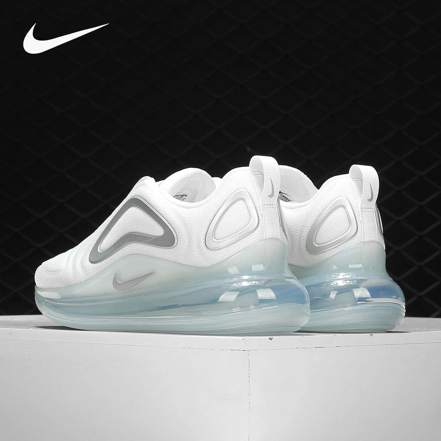 Nike/耐克正品 2019秋季女子运动鞋AIR MAX 720减震跑步鞋 CJ9703_虎窝淘