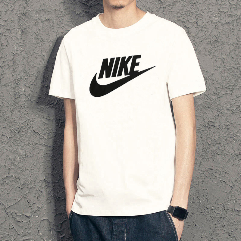 NIKE耐克时尚休闲套装男子新款跑步训练大LOGO短袖T恤宽松五分裤_虎窝淘