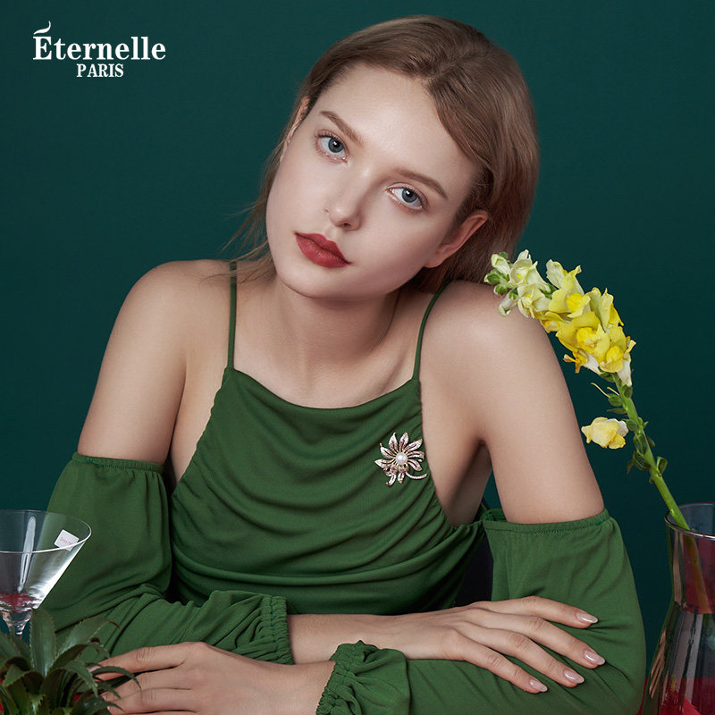 法国Eternelle欧美风高档胸针女气质轻奢饰品领针2024年新款胸花_虎窝淘