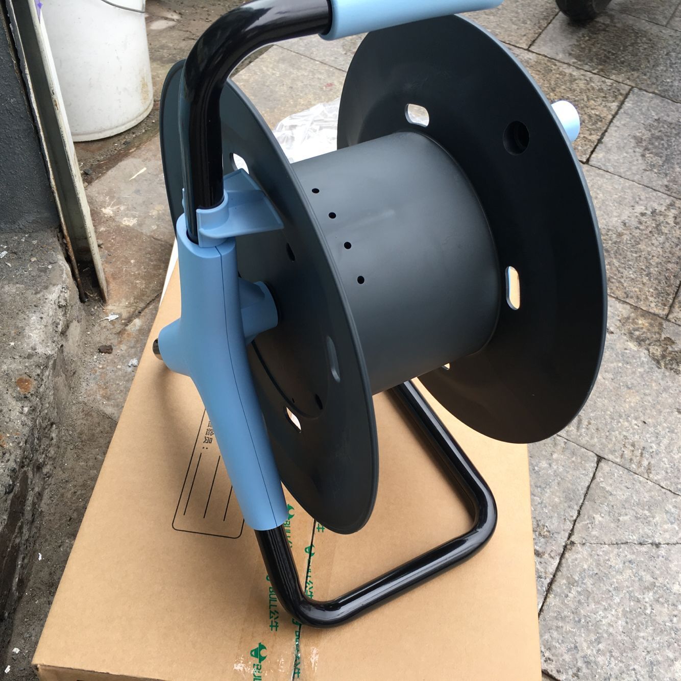 公牛漏保 GN-804D插座移动式电缆卷盘30米拖线盘 16A大功率_虎窝淘