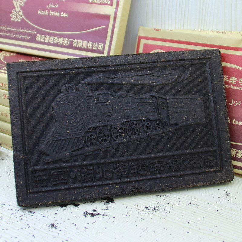 2015年火车头米砖茶350g赤壁米砖茶红砖茶湖北羊楼洞传统红茶砖_虎窝淘