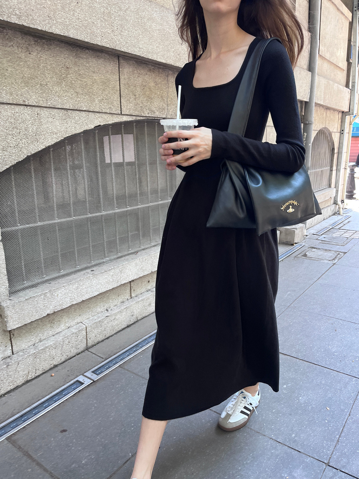 KERNEL COSMOS 22FW法式气质长裙修身显瘦百搭花苞U领针织连衣裙_虎窝淘