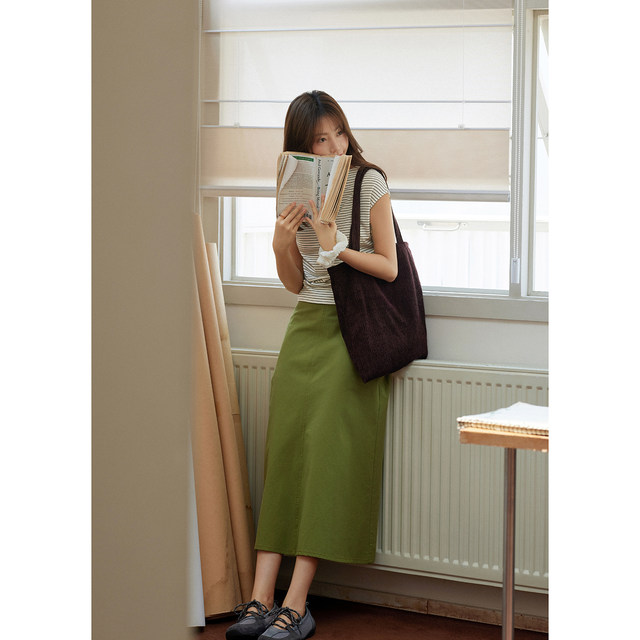 MISAZ lights up summer! Small design off-shoulder striped waist-hugging ...