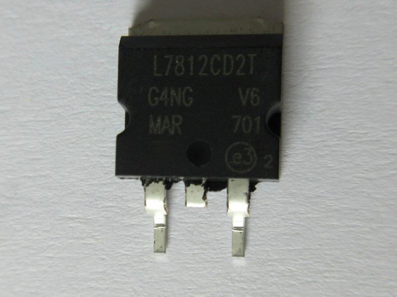 晟记 L7812CD2T三端稳压L7812 L7812C2T贴片TO-263可直接拍_虎窝淘