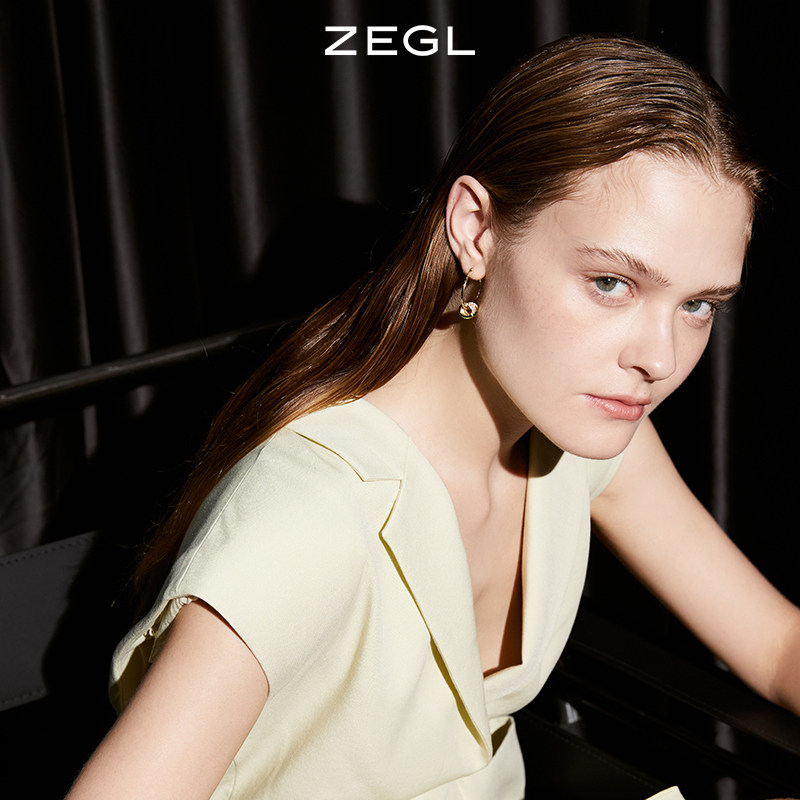 ZEGL设计师小蛮腰耳环女ins风2021年新款耳钉复古港风气质耳饰品_虎窝淘