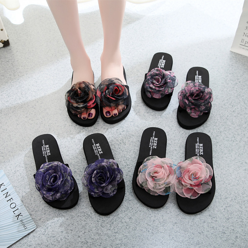 Bzbz新款海边花朵沙滩拖鞋女夏厚底防滑一字拖鞋外穿时尚平底凉拖_虎窝淘