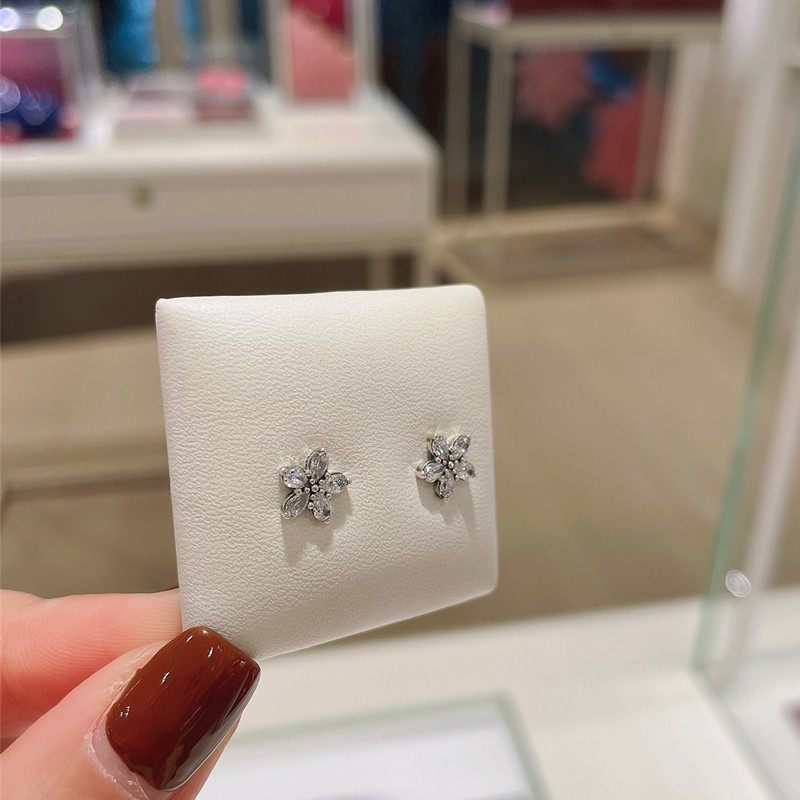 Pandora潘多拉官网纯银闪耀锆石雪花花时尚优雅耳钉耳环