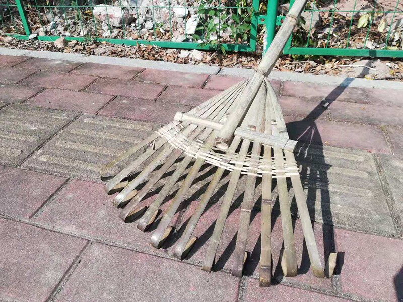 厂家直销12齿耙天然竹耙搂草耙子落叶耙钢丝耙园林农用铁扒子浩盛_虎窝淘